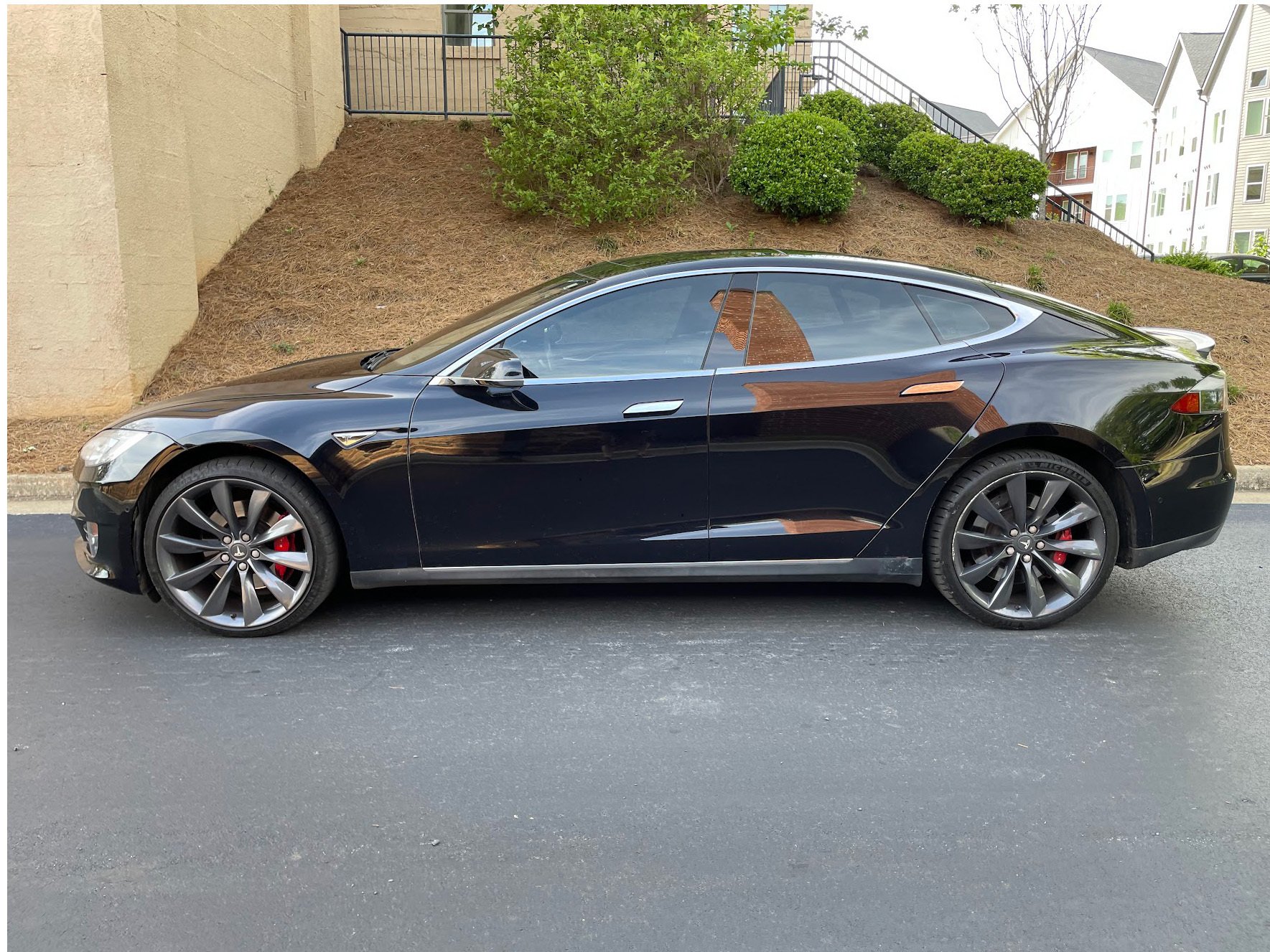 2015 Model S P85DL Obsidian Black Metallic YKX2W Sell Your Tesla Only Used Tesla
