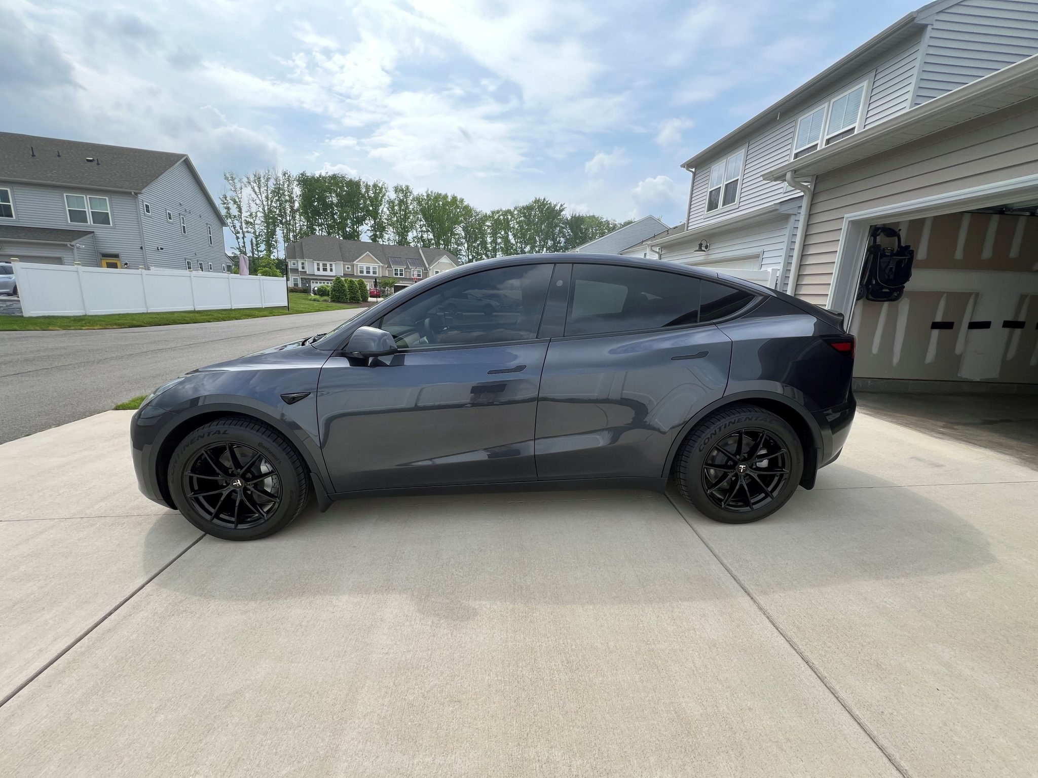 Grey tesla model y store